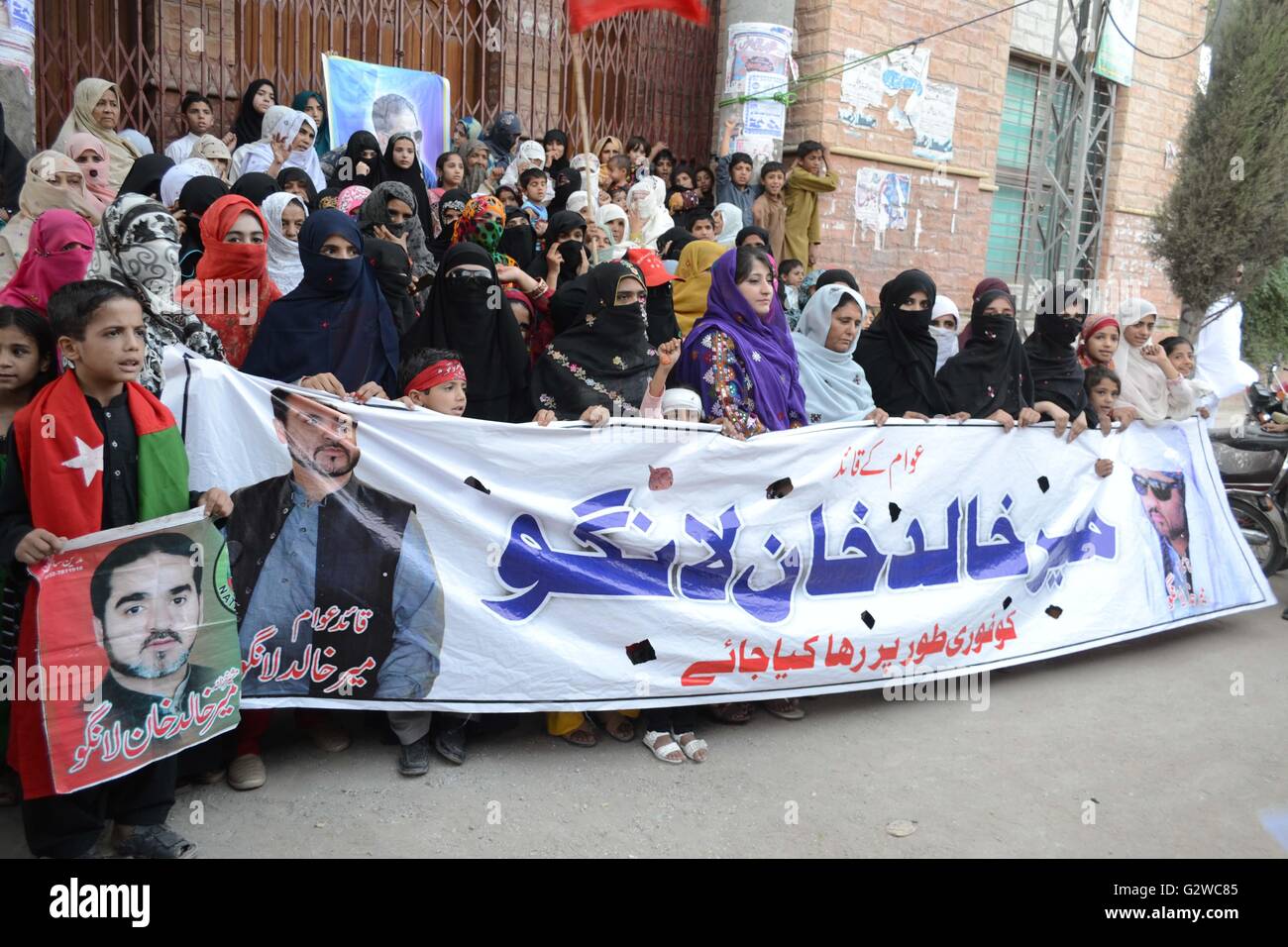Quetta, Pakistan. 03rd June, 2016. National party women secretary Mrs ...
