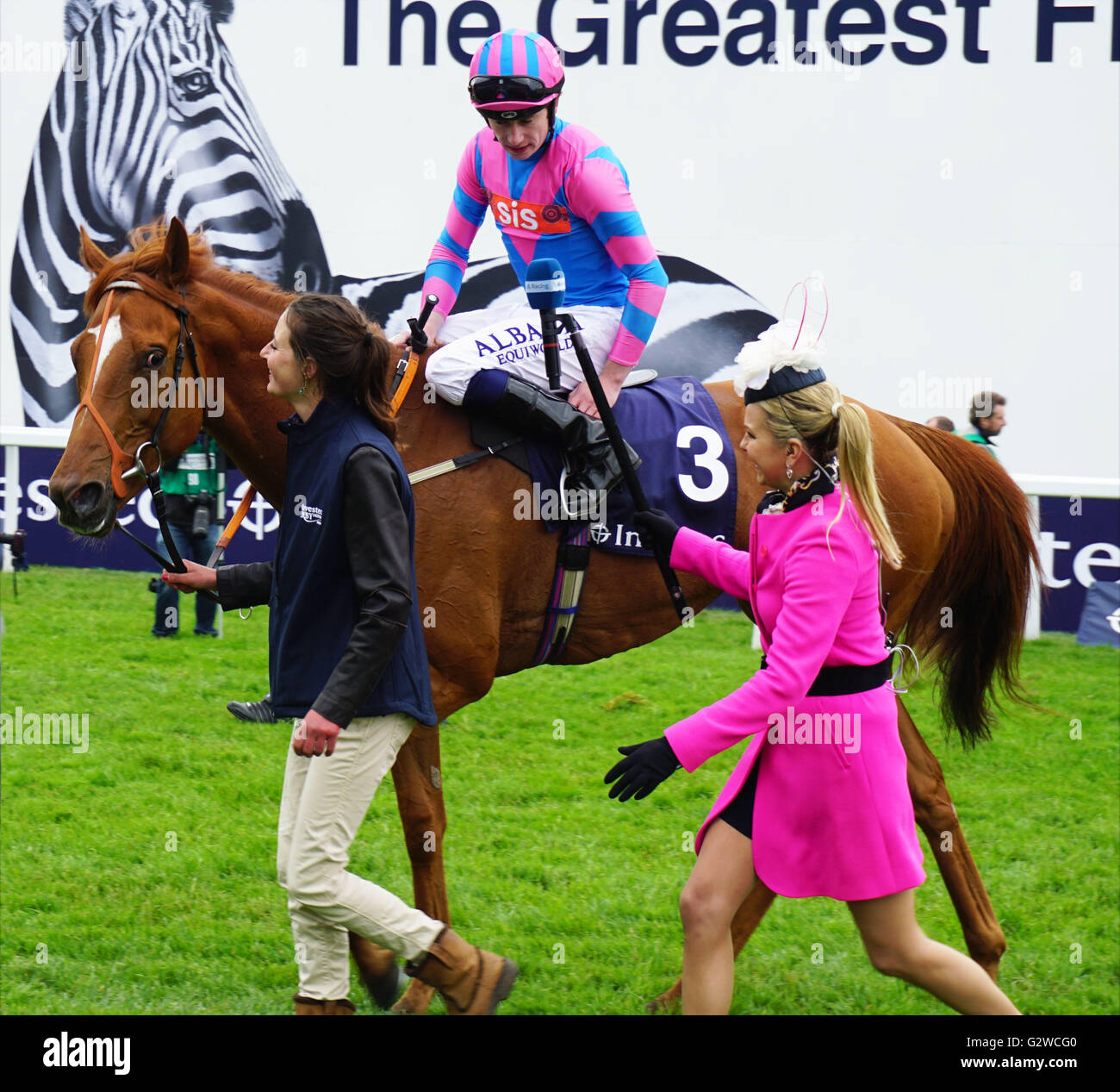 Epsom Downs, UK. 03rd June, 2016. Channel 4 presenter, Emma Spencer ...