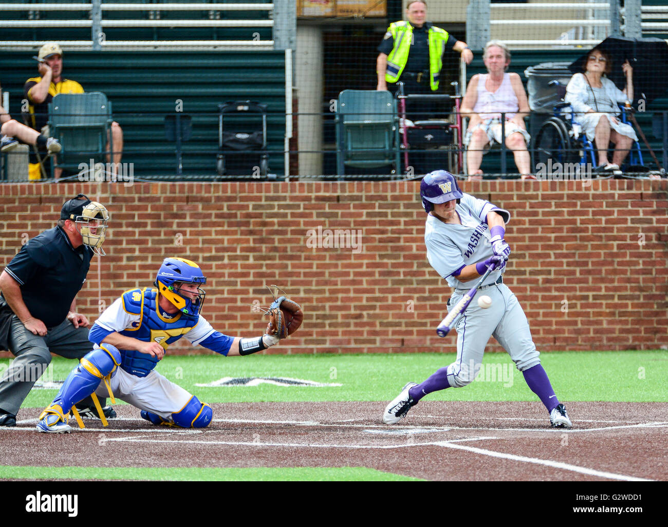 June 3, 2016 - Levi Jordan #26 swinging during the Division 1 Baseball ...