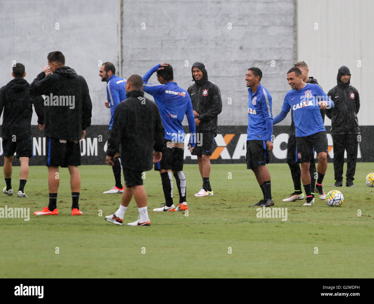 SAO PAULO, Brazil - 06/03/2016: TRAINING CORINTHIANS - Team warms up in ...