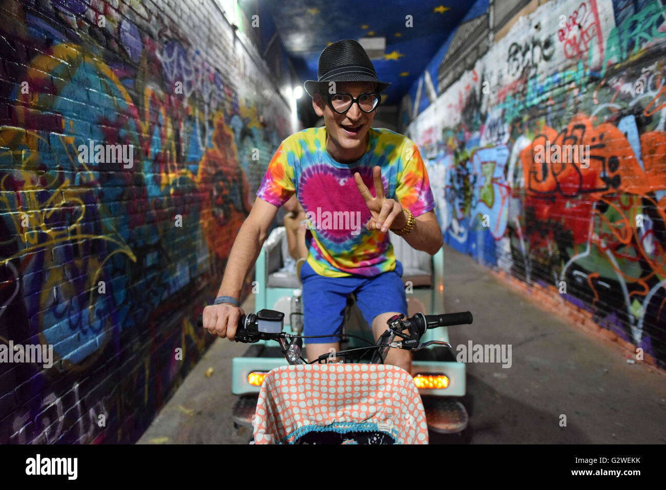Andrew mccormick hi-res stock photography and images - Alamy