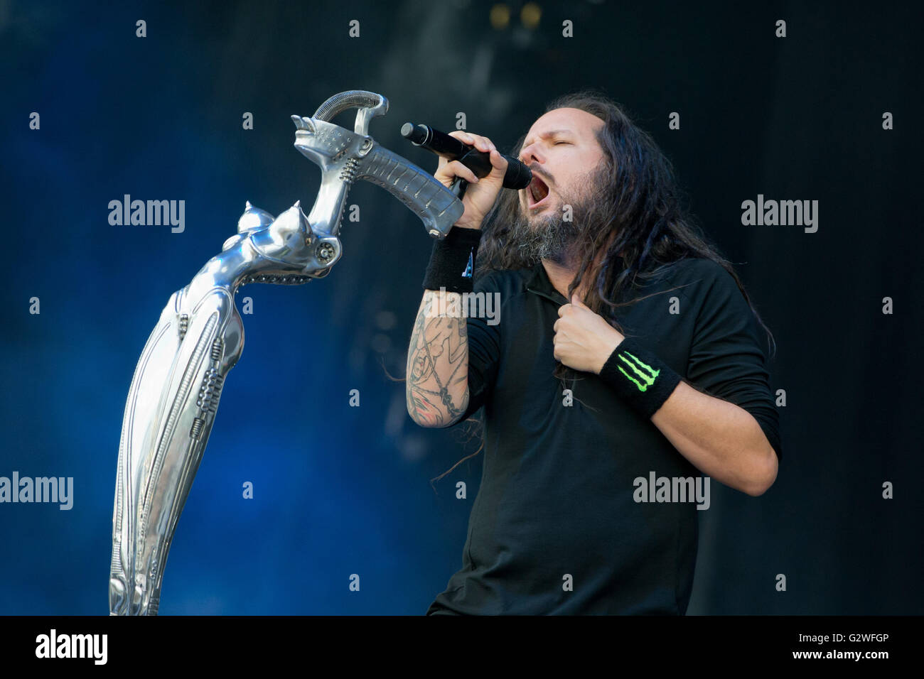 Korn frontman hi-res stock photography and images - Alamy