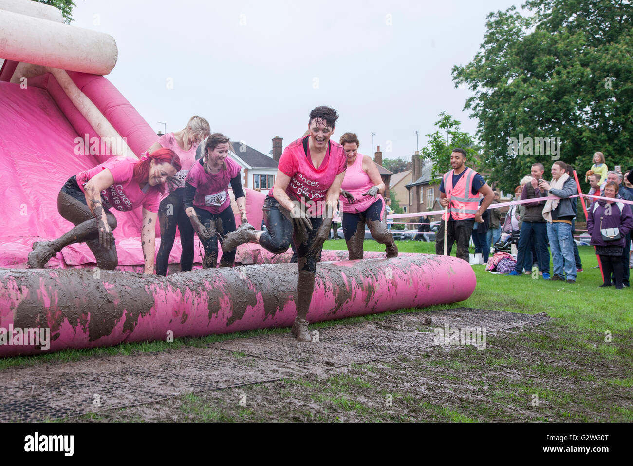 Abington Park, Northampton, U.K. 4th June 20126. Cancer Research, Race ...