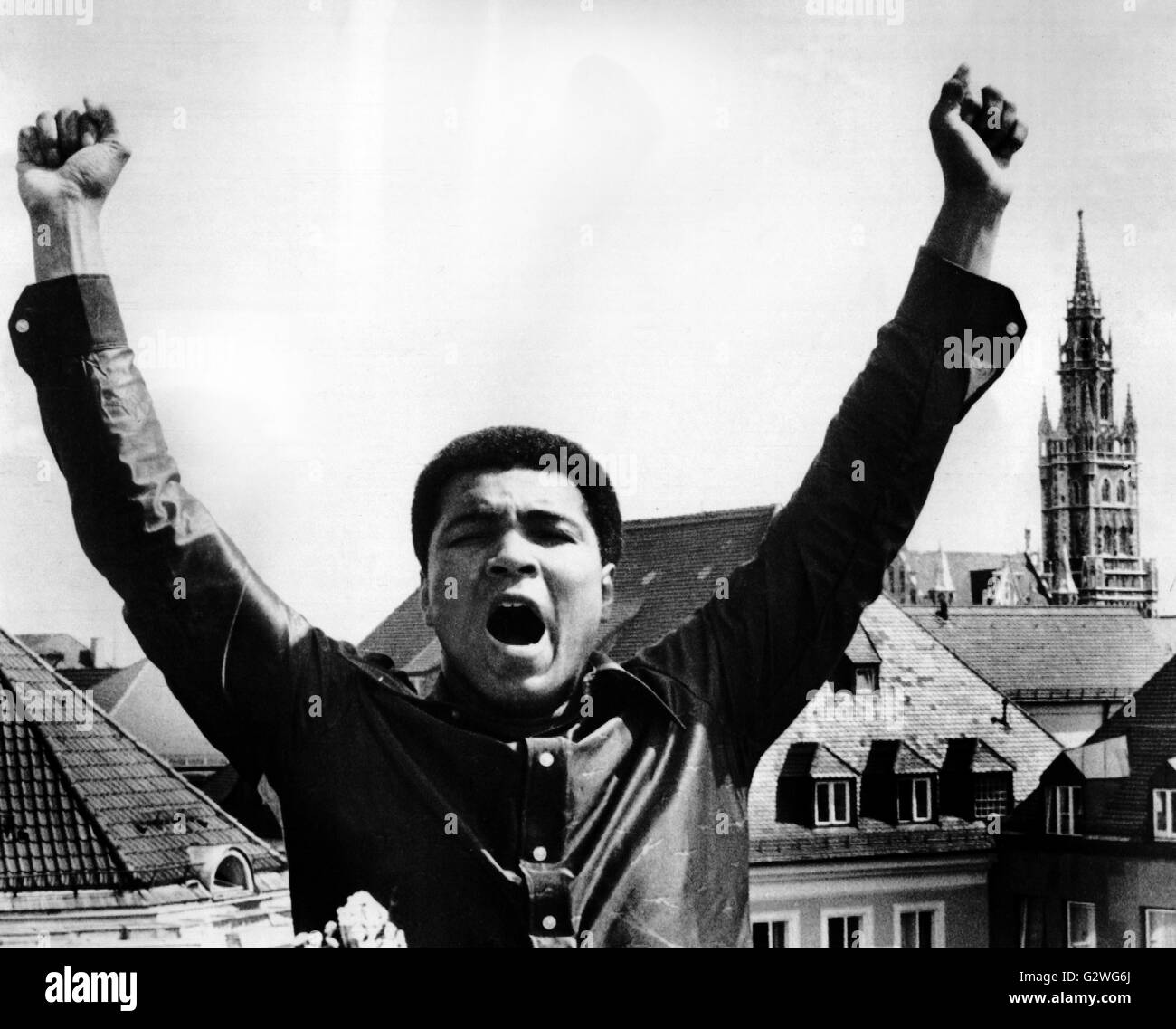 FILE - A file picture dated 18 May 1976 shows US boxer Muhammad Ali ...