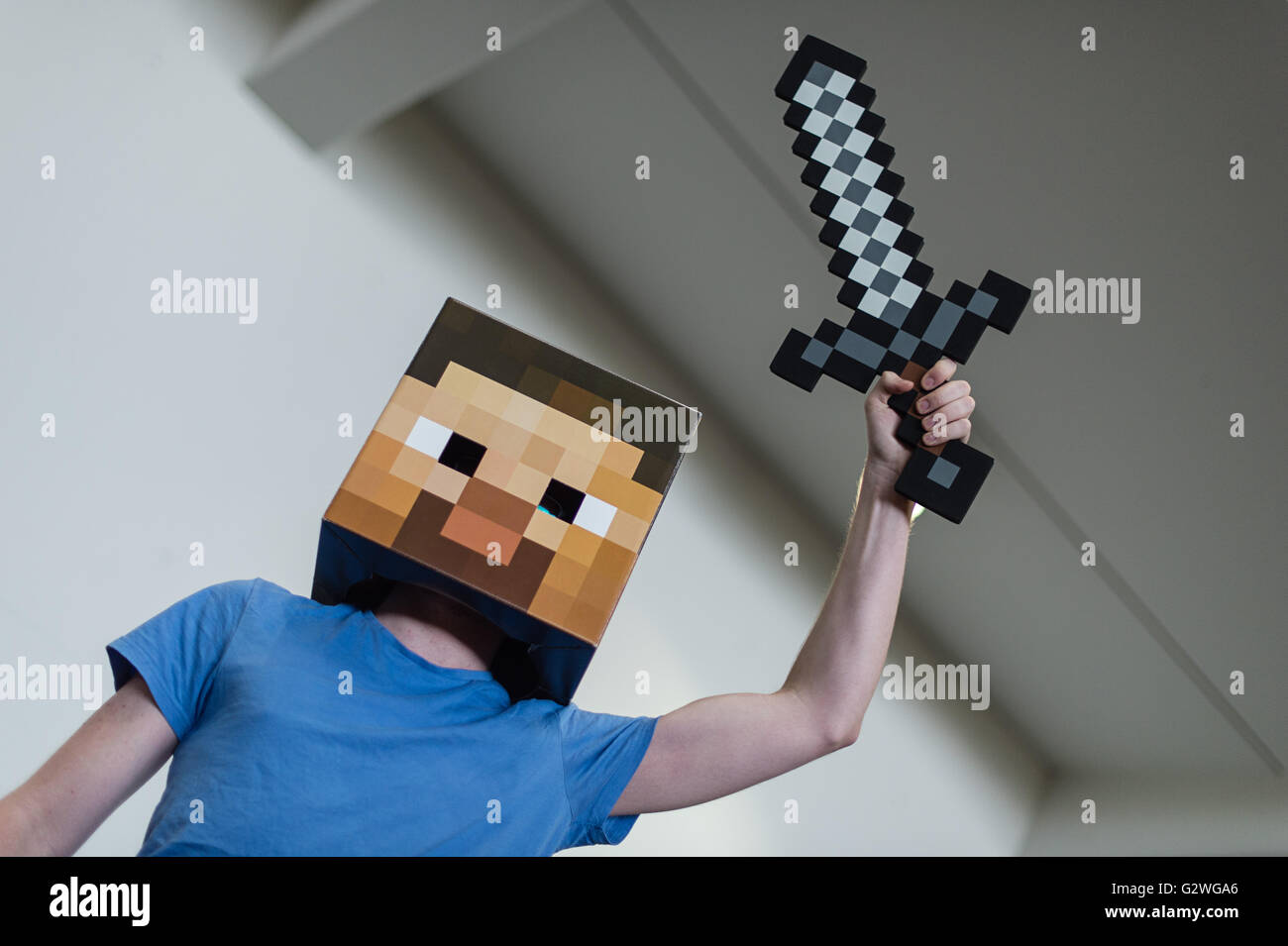 Minecraft costume hi-res stock photography and images - Alamy