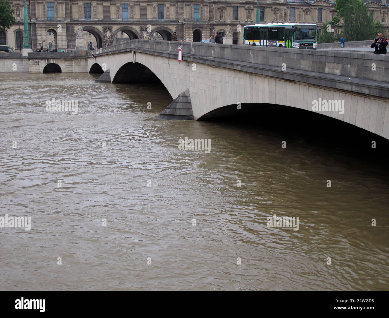 Pont du Carrousel and Louvre museum, flood of the Seine river, June 3 ...