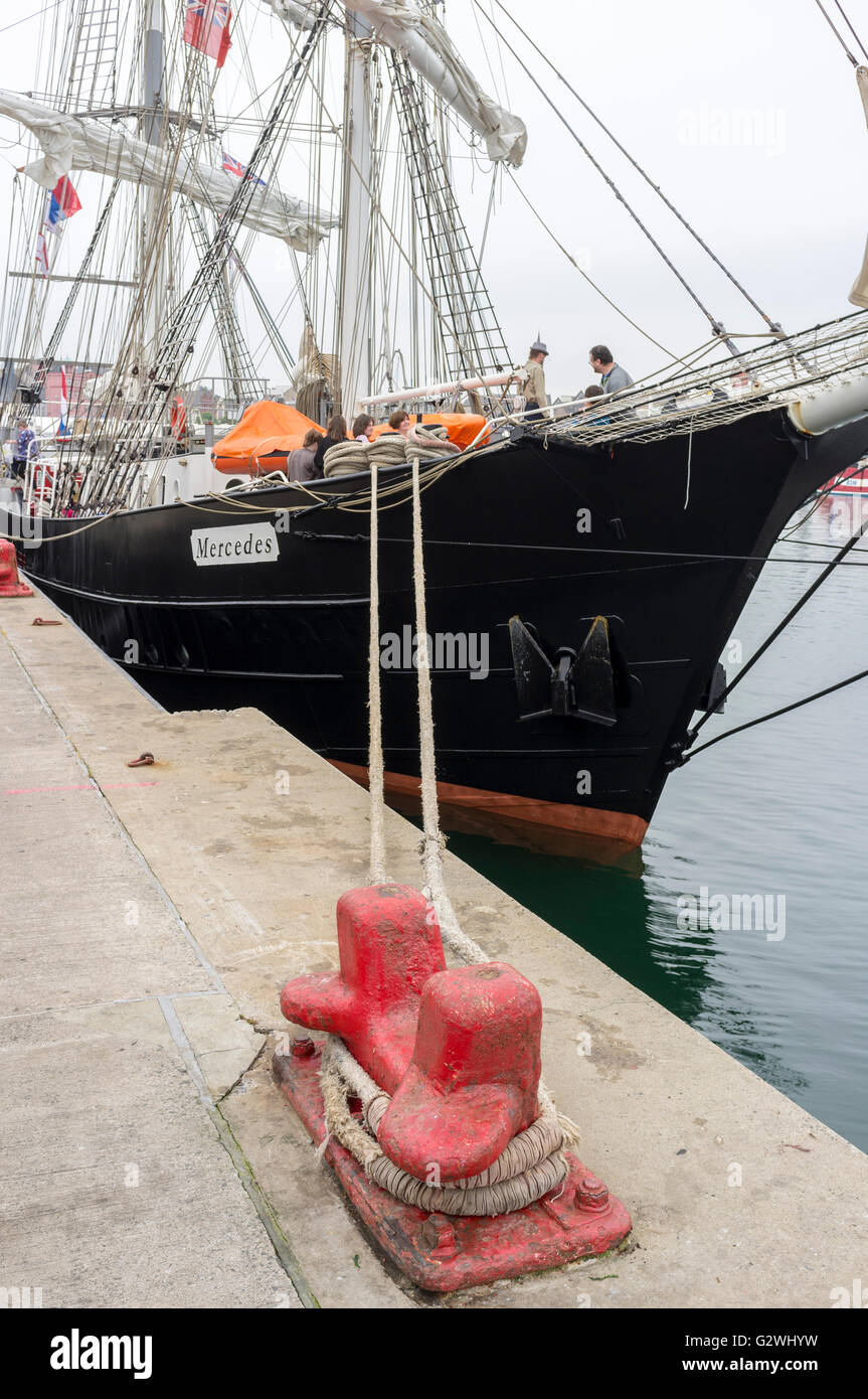 Sea bangor festival hi-res stock photography and images - Alamy