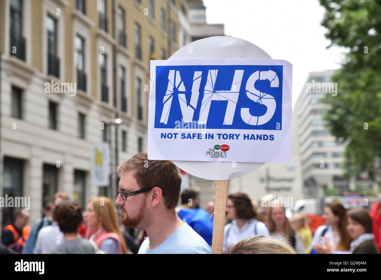 Nhs student hi-res stock photography and images - Alamy