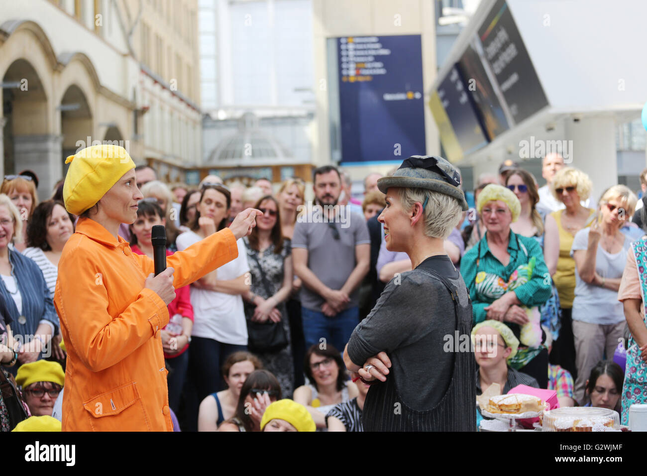 Sue devaney hi-res stock photography and images - Alamy