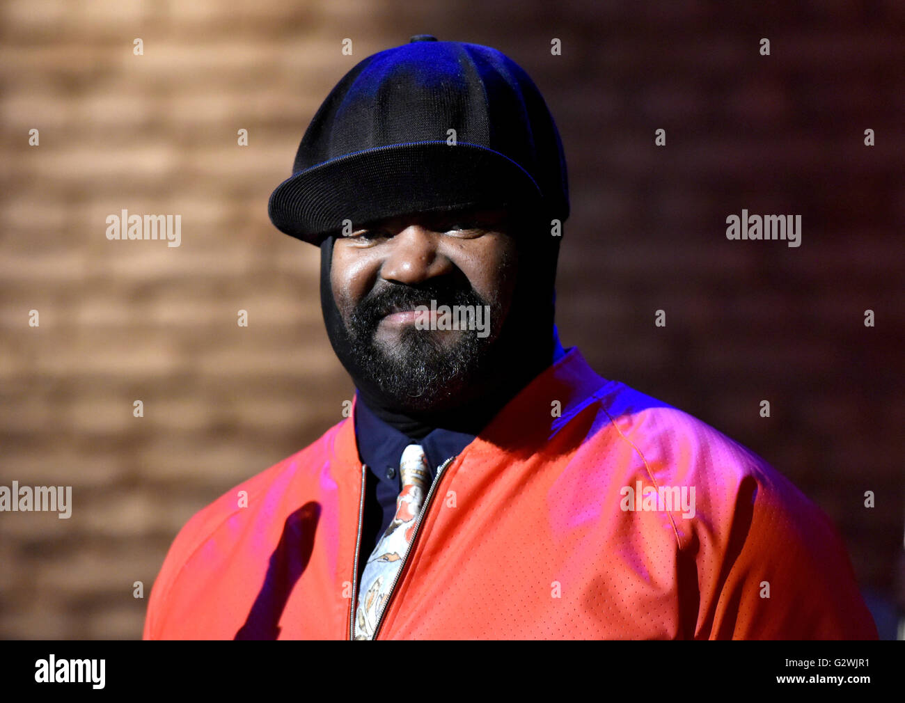 Bremen, Germany. 14th May, 2016. US singer Gregory Porter is a guest on ...