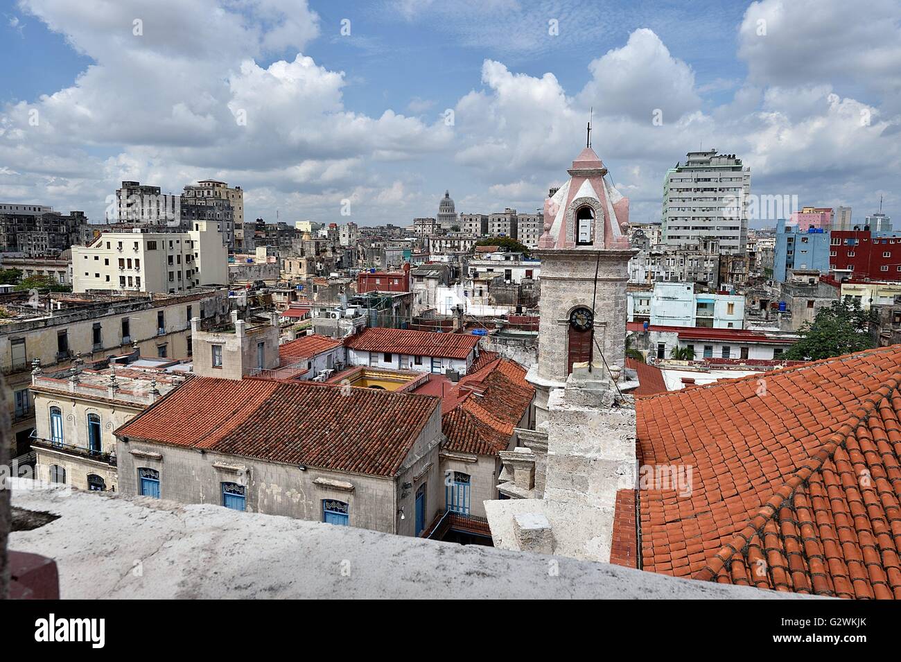Havana, Havana, Cuba. 18th May, 2016. View from the bell tower of ...