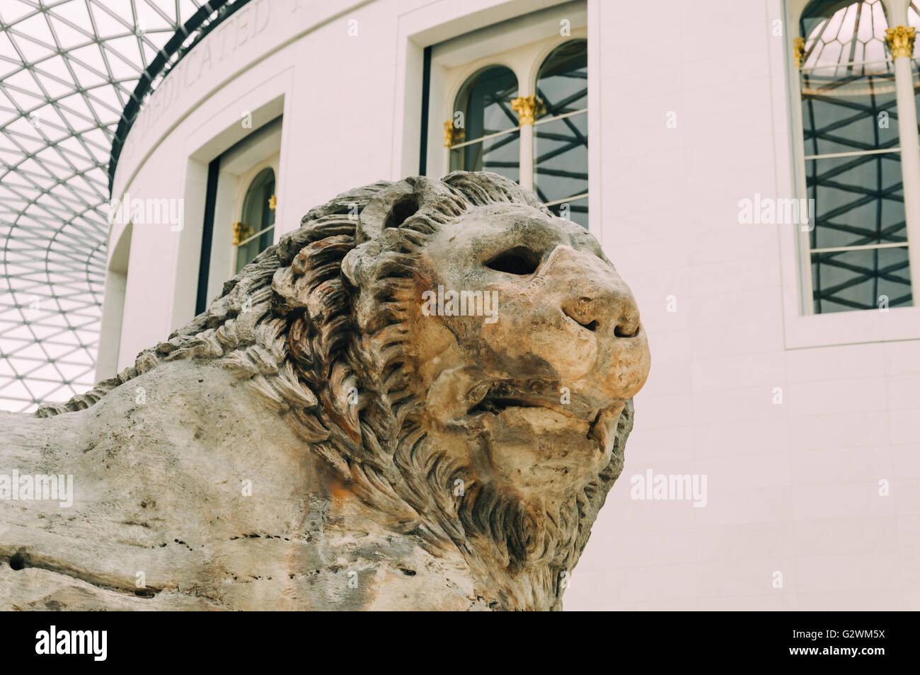 LONDON, UK - AUGUST 20, 2015: Lion stone sculpture in the British ...