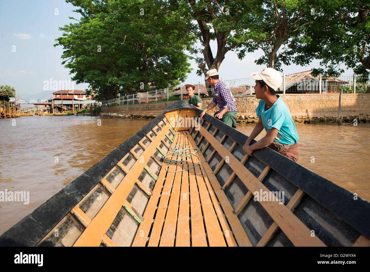 Stuck in fishing net hi-res stock photography and images - Alamy