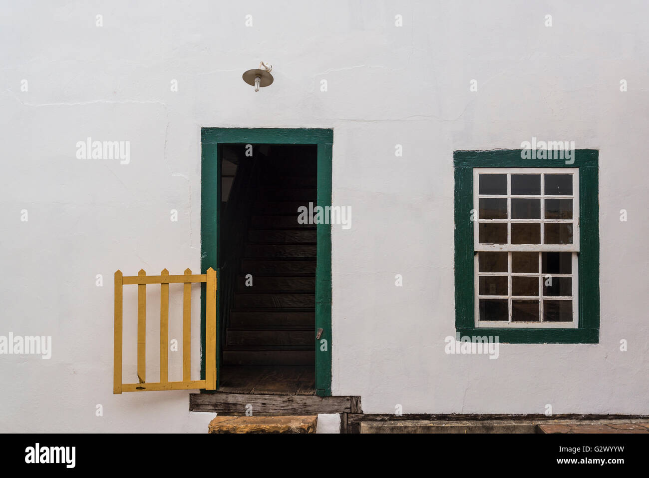 Colonial house on historical hi-res stock photography and images - Alamy