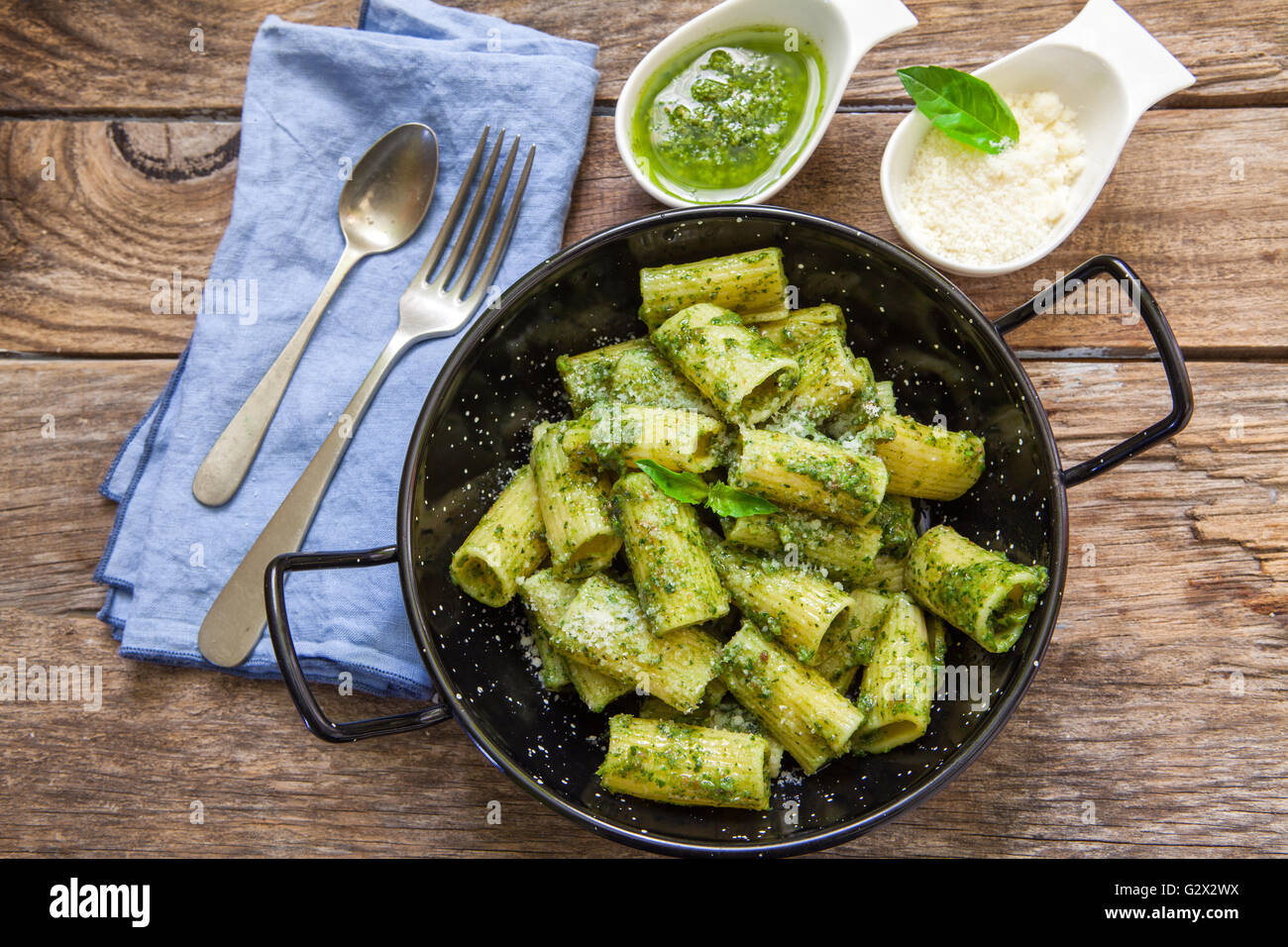 Tufoli hi-res stock photography and images - Alamy