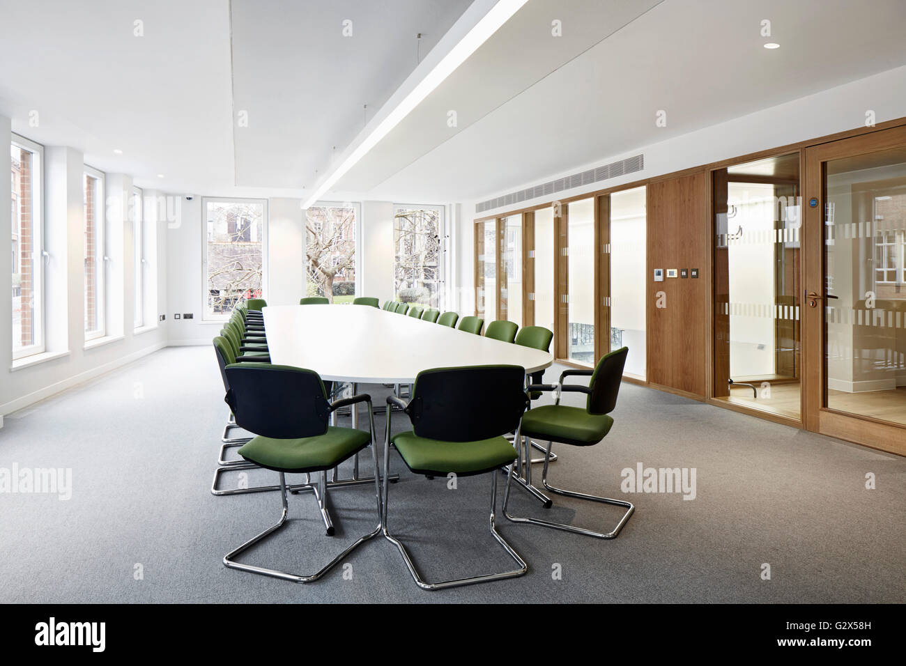Empty boardroom cavendish house hi-res stock photography and images - Alamy