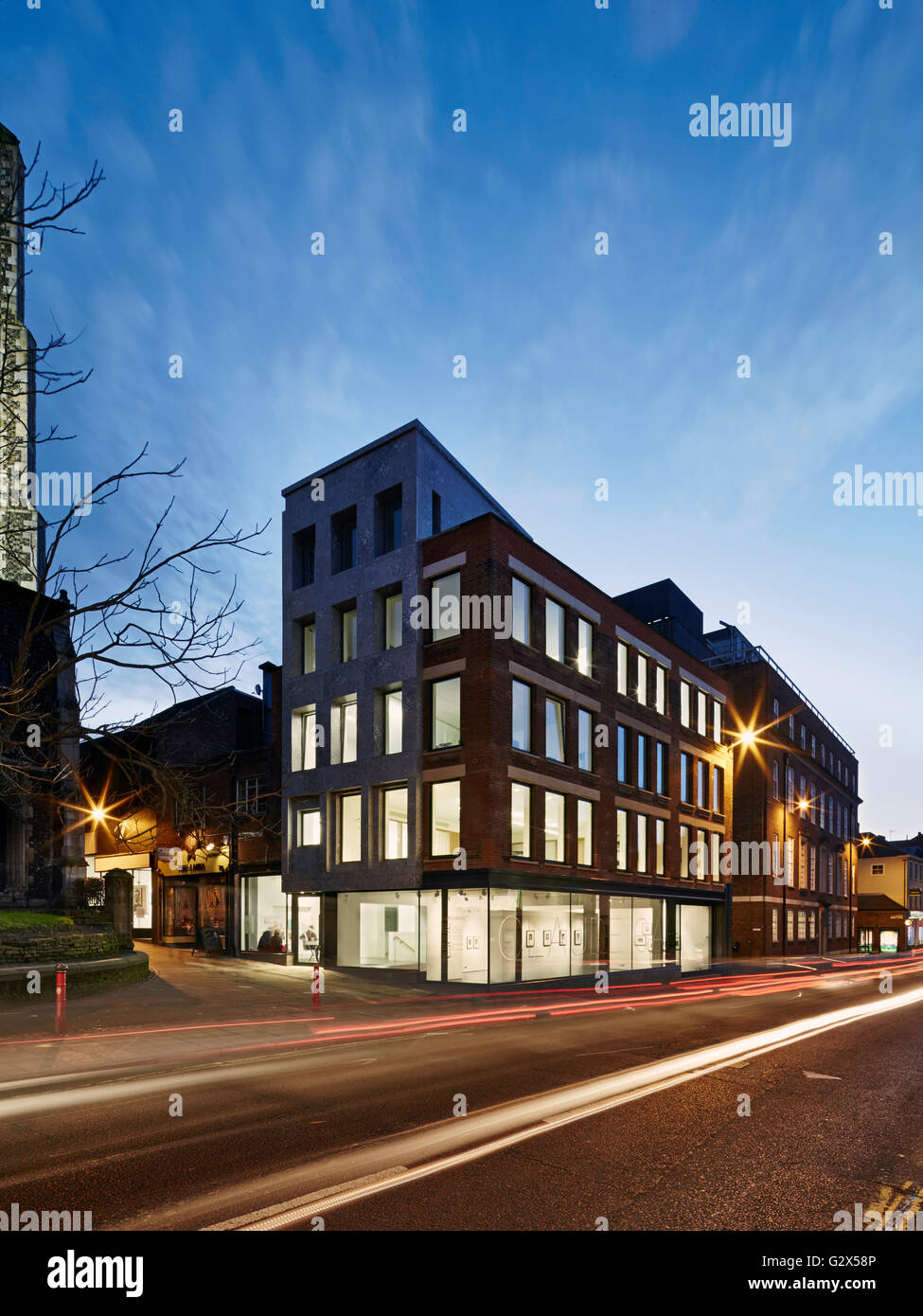 The east gallery cavendish house hi-res stock photography and images ...