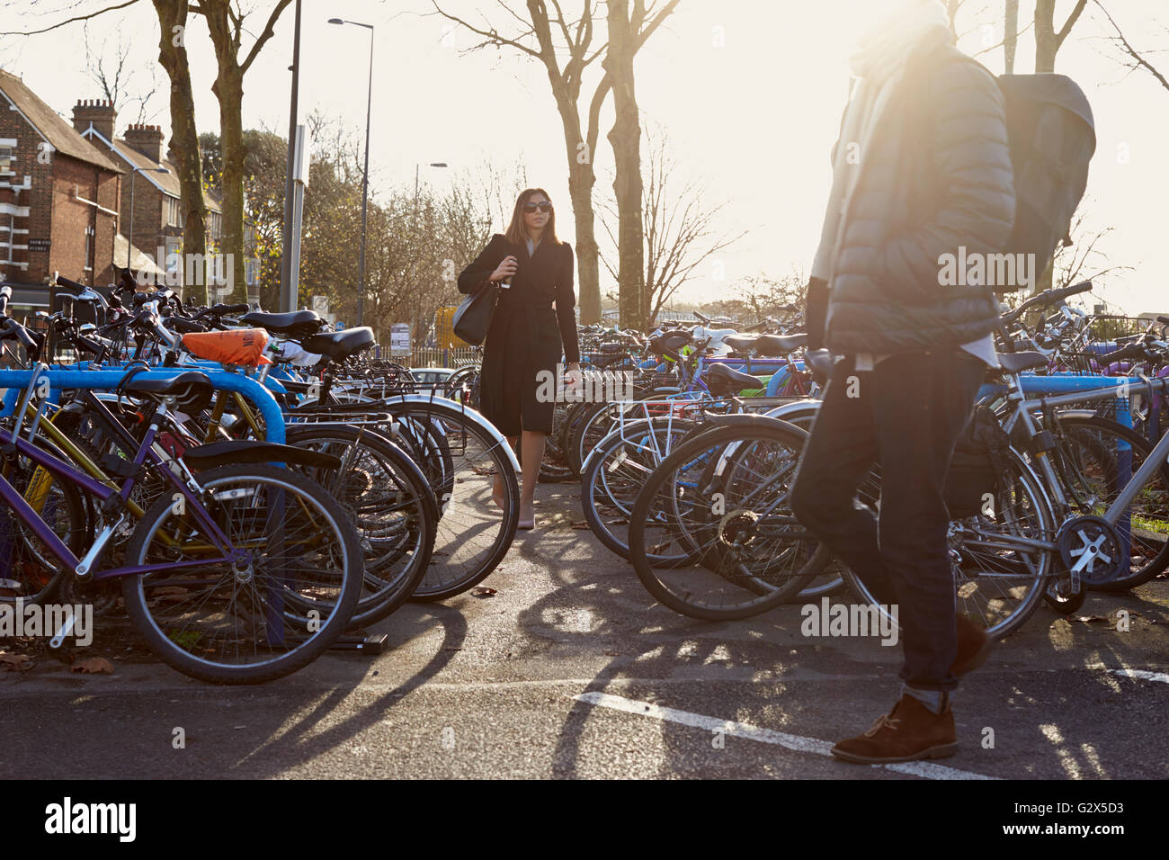 25 cycle hi-res stock photography and images - Alamy