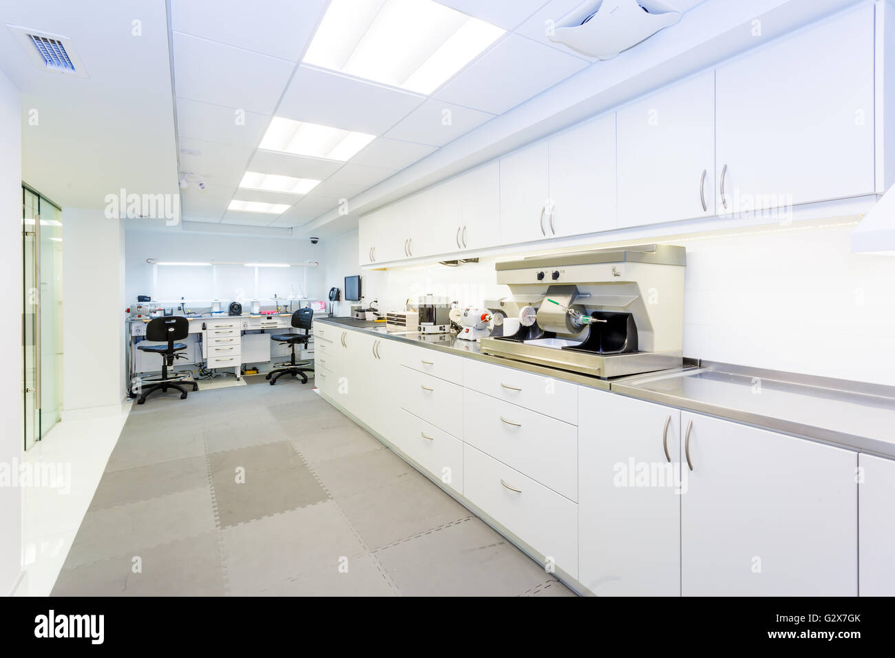 Professional prosthetic laboratory Stock Photo - Alamy