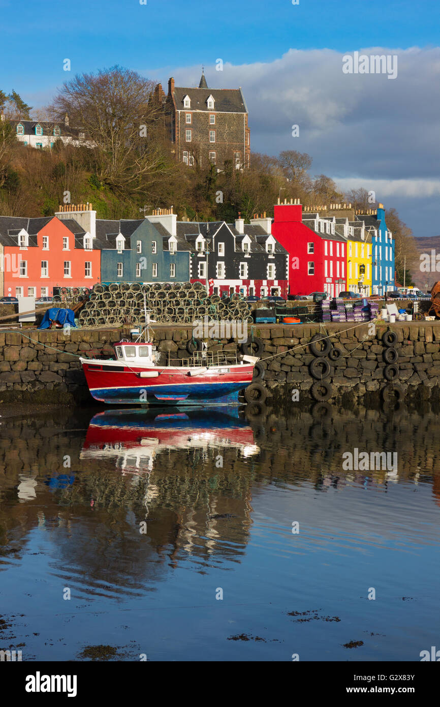 tobermory harbour on the isle of mull Stock Photo - Alamy tobermory harbour on the isle of mull Stock Photo - Alamy