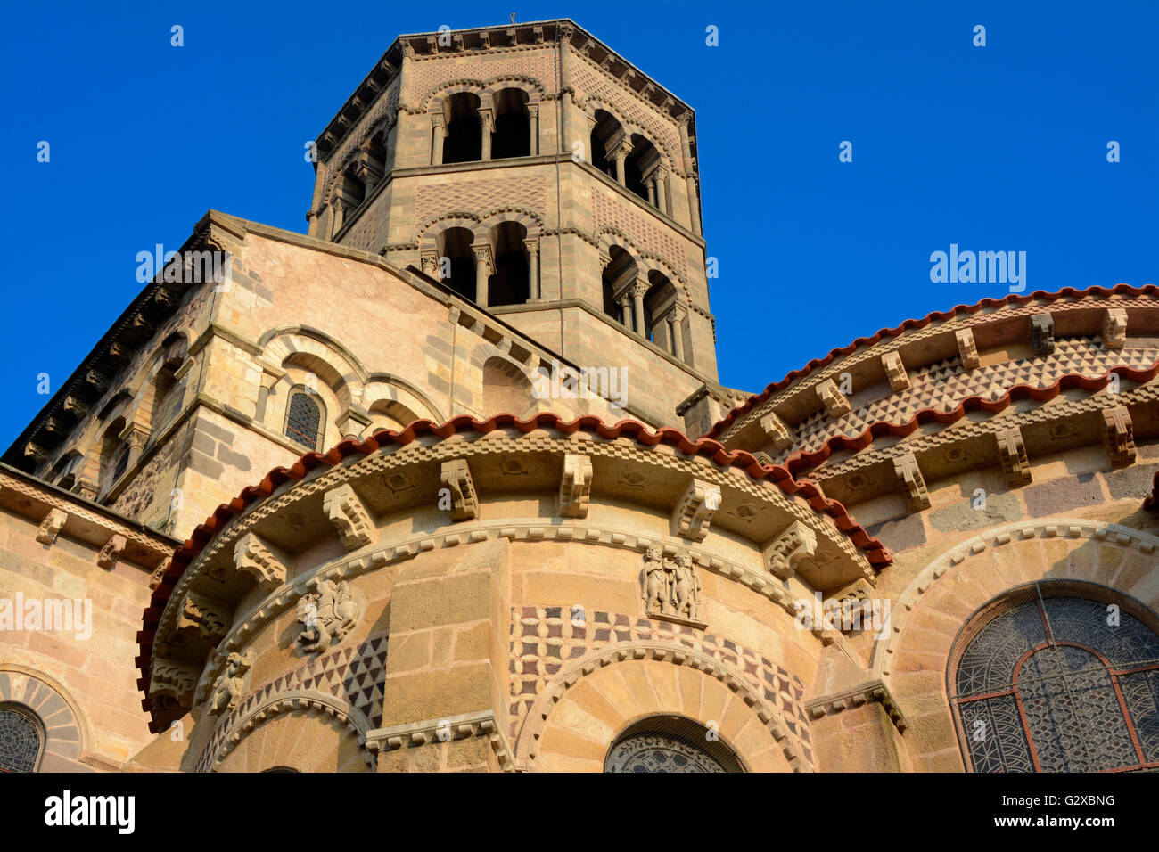 Roman church of Saint-Austremoine d'Issoire, Issoire, Auvergne, France ...