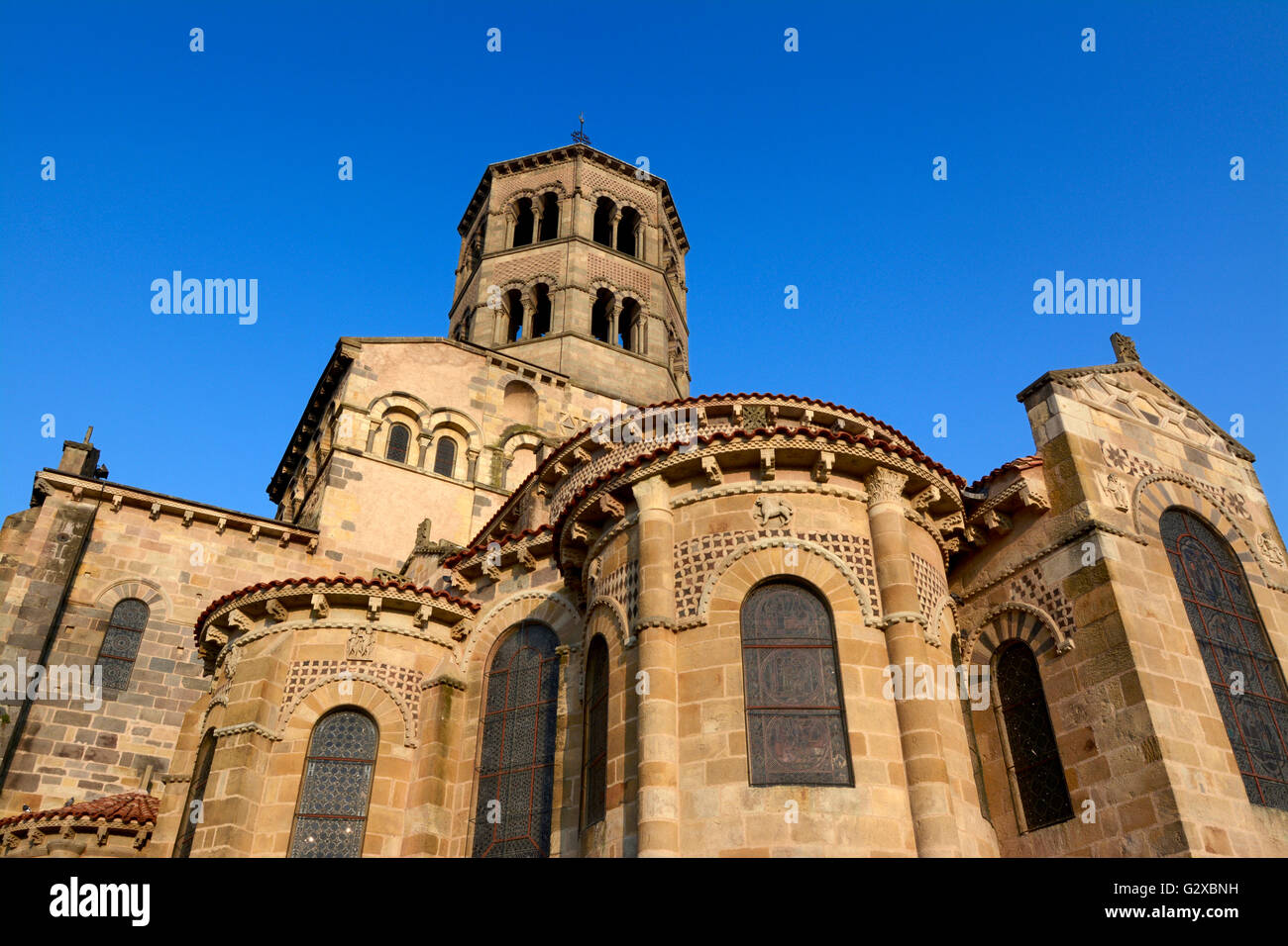 Roman church of Saint-Austremoine d'Issoire, Issoire, Auvergne, France ...