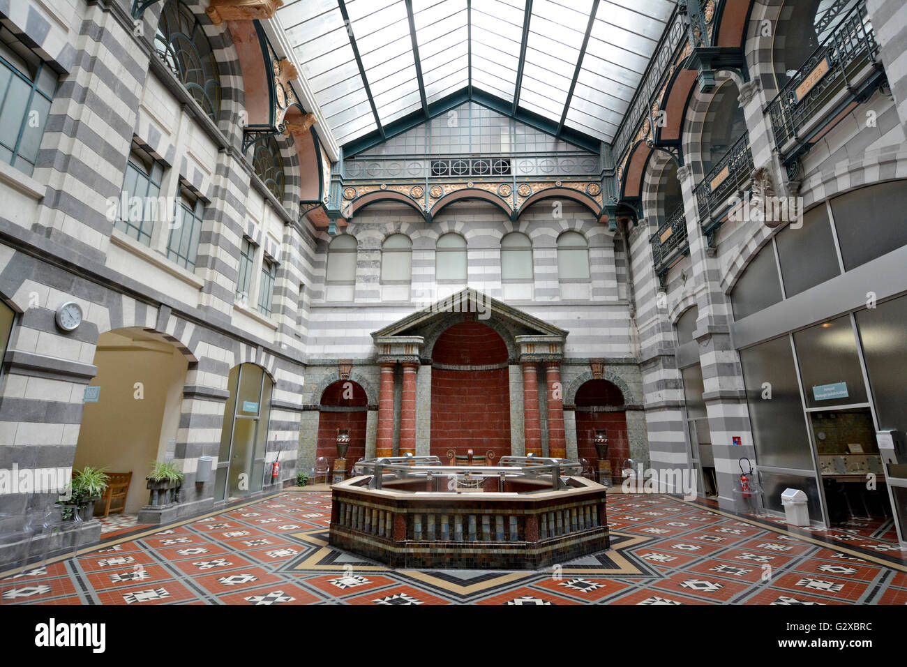 Hall des Sources, spa, Le Mont-Dore, Département Puy-de-Dôme, Auvergne ...