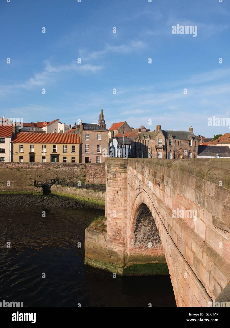 Berwick on tweed northumberland england hi-res stock photography and ...