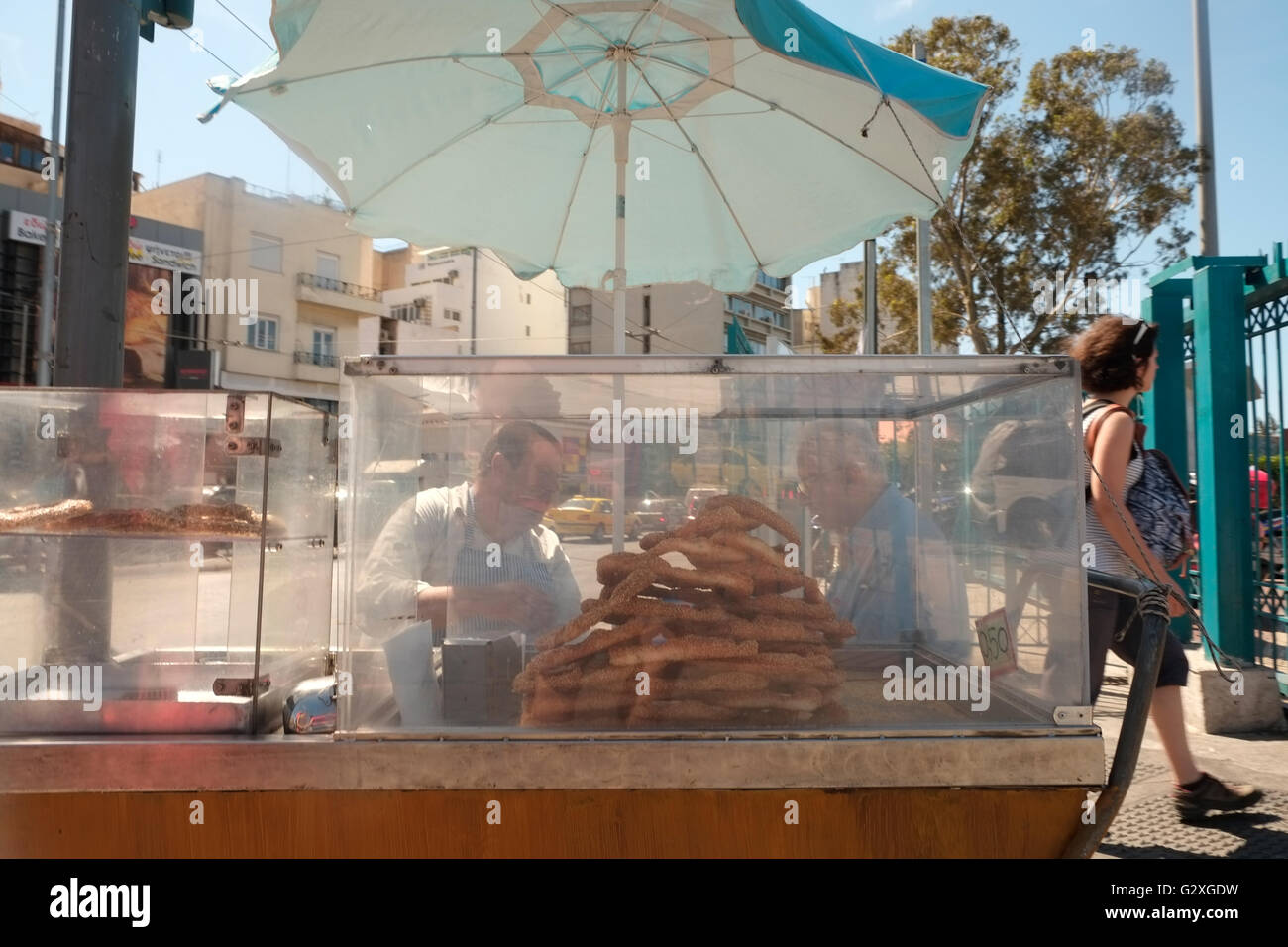 Greek Street Food, Pireus, Greece Stock Photo - Alamy