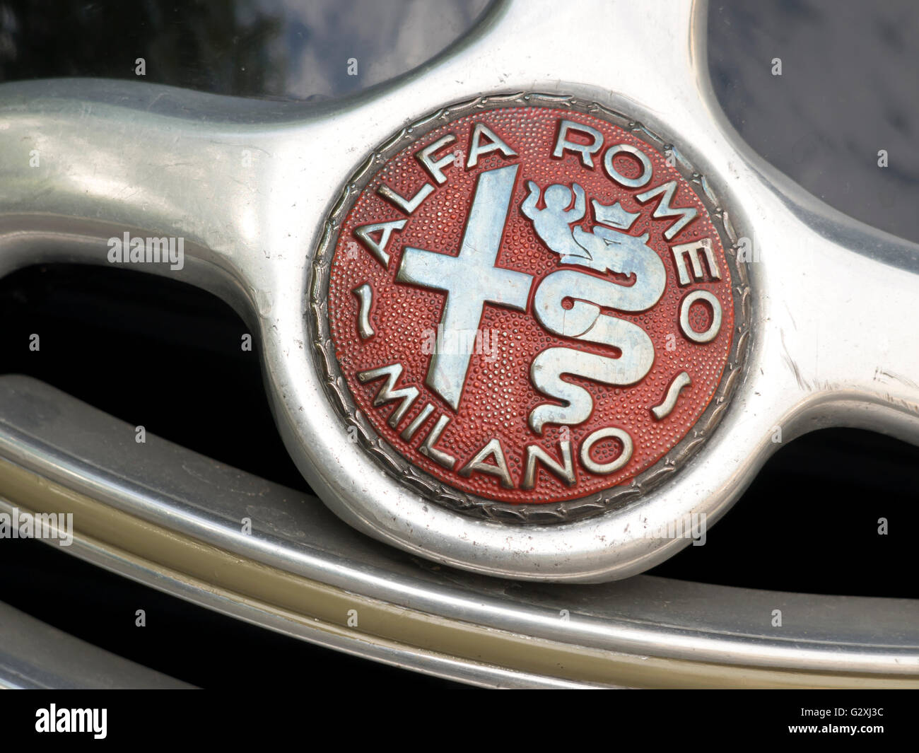 Alfa romeo 6c badge hi-res stock photography and images - Alamy
