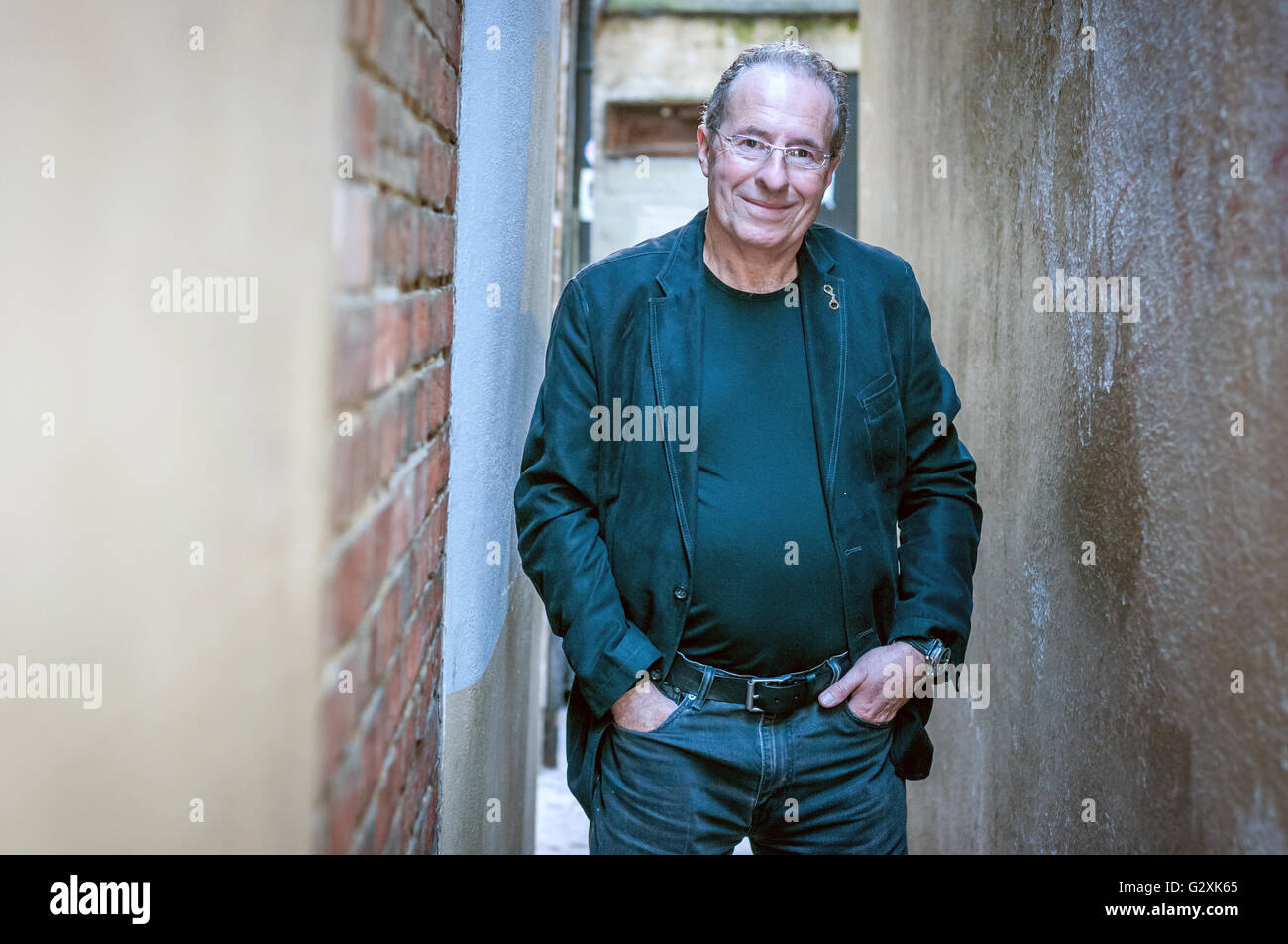 Peter james writer hi-res stock photography and images - Alamy