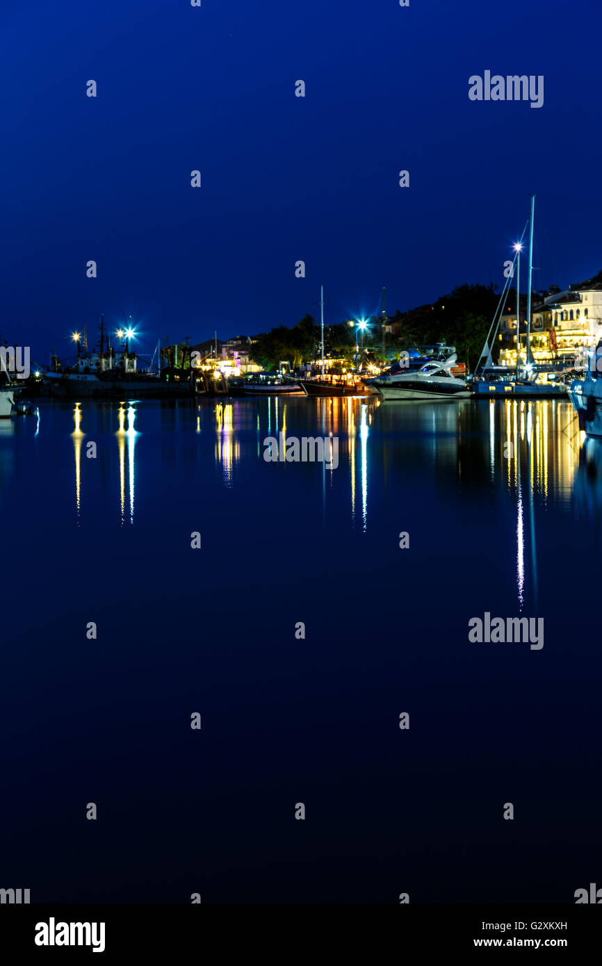 Night sea yacht dock port Stock Photo - Alamy