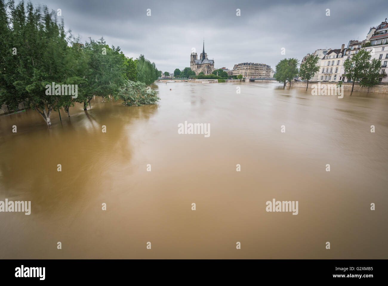 Overflows hi-res stock photography and images - Alamy