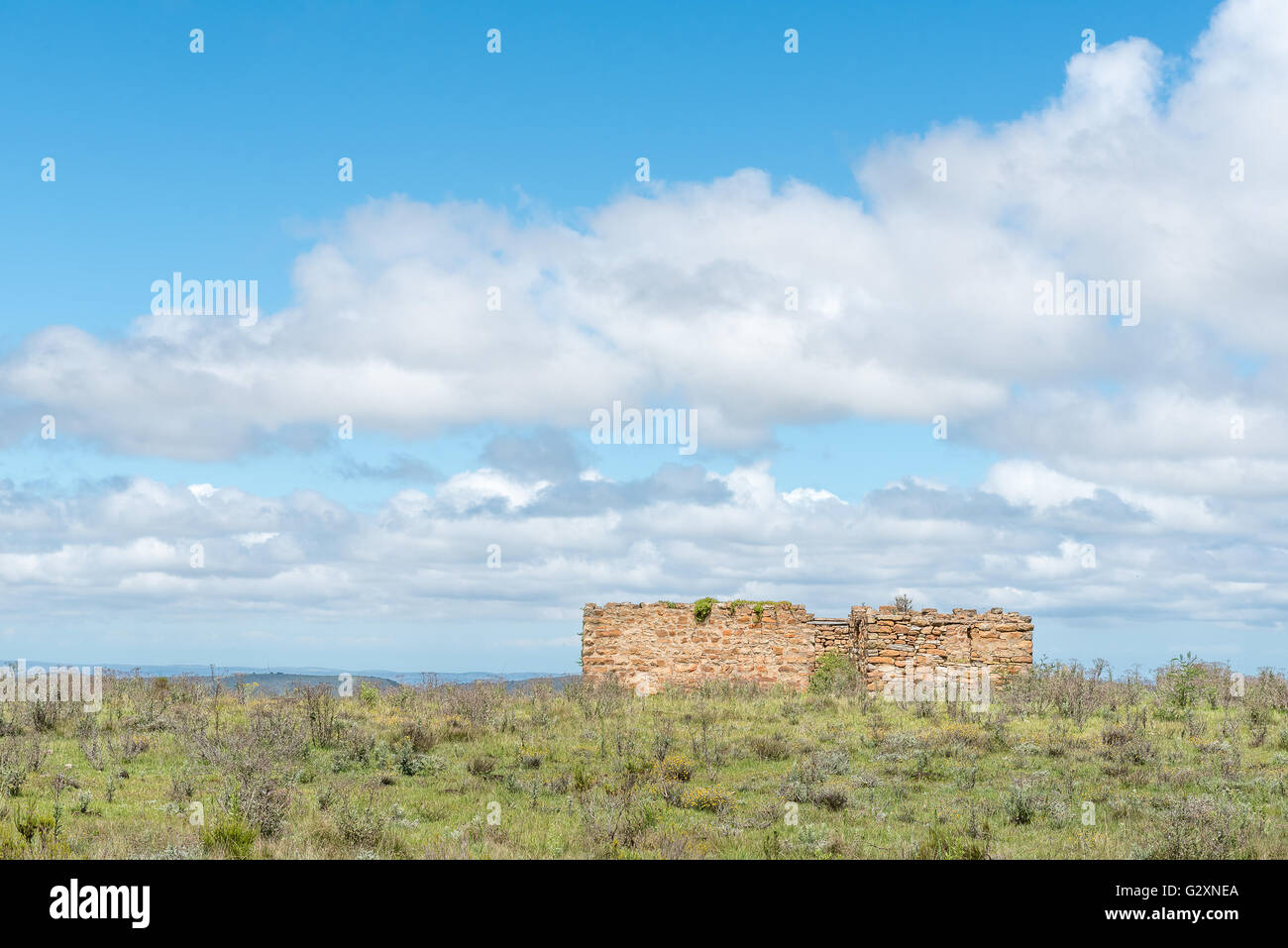 The ruin of a farm building next to the historic Suurberg Pass in the ...