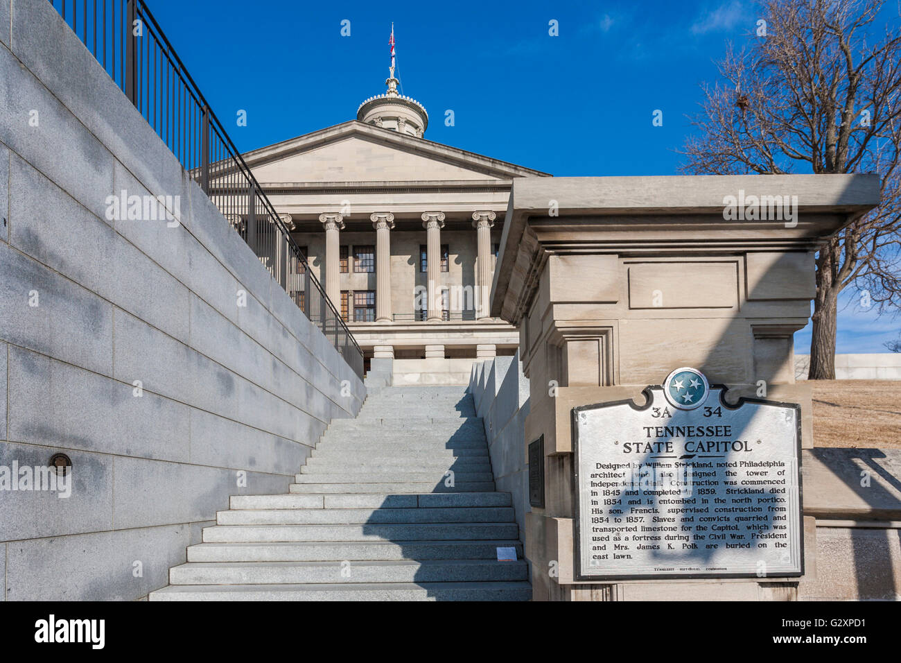 Tennessee state capitol building hi-res stock photography and images ...