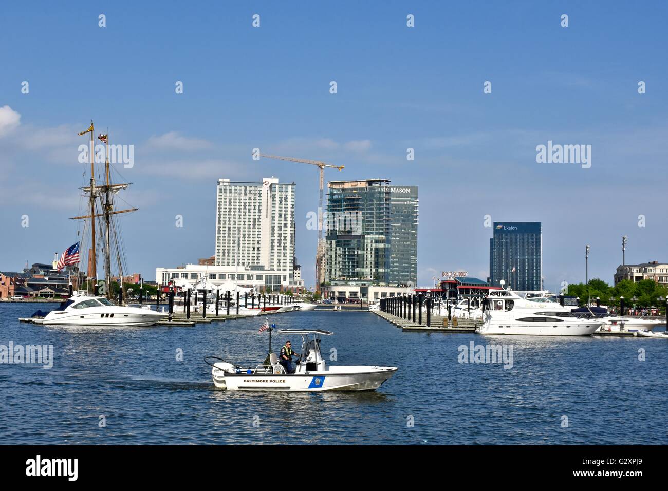 The beautiful architecture and landscape of the Baltimore inner harbor ...