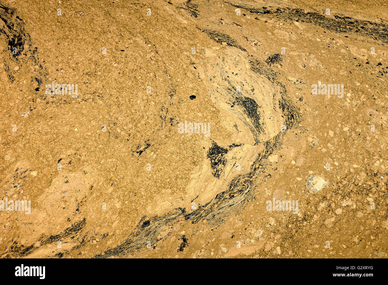 Texture of crude oil spill on the water - environment pollution Stock ...