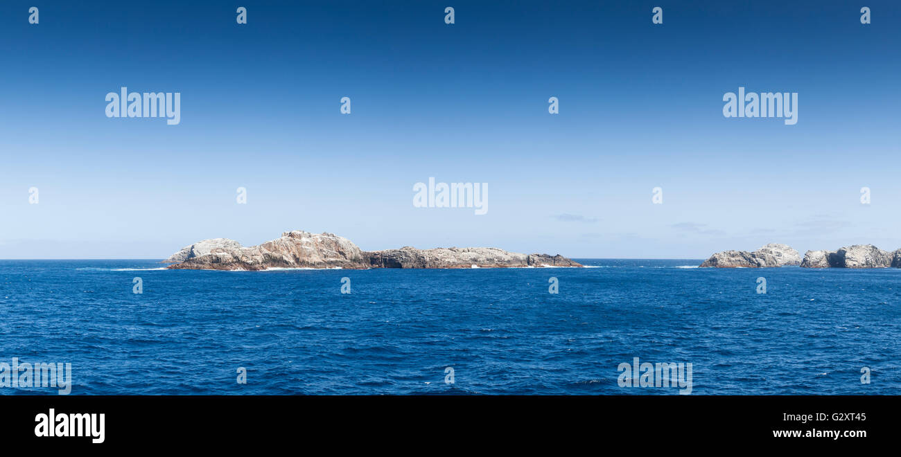 Panoramic image of Bounty Island in bright sunlight, New Zealand sub ...