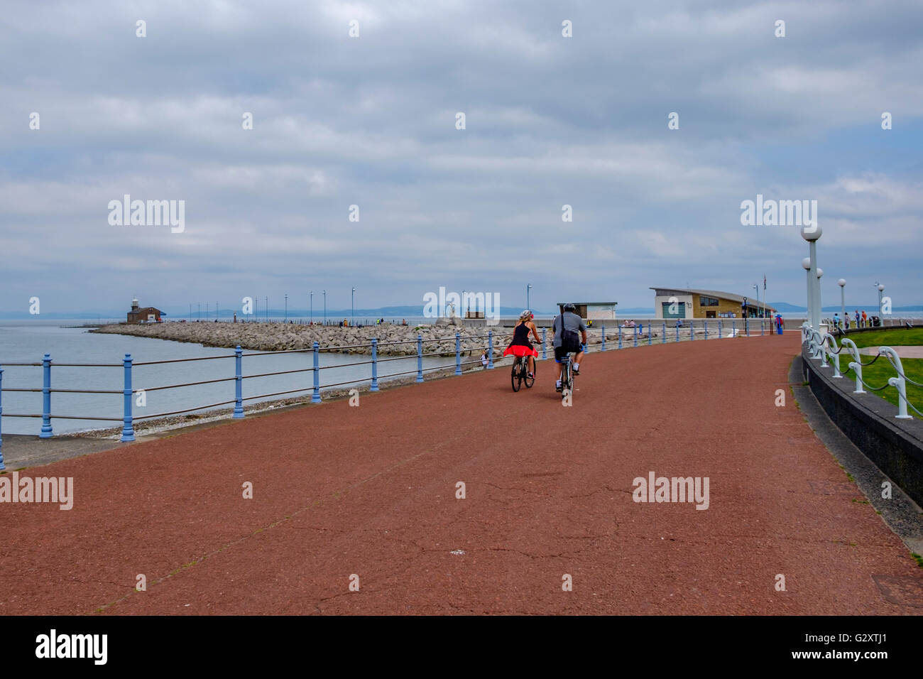 Morecambe pier hi-res stock photography and images - Alamy