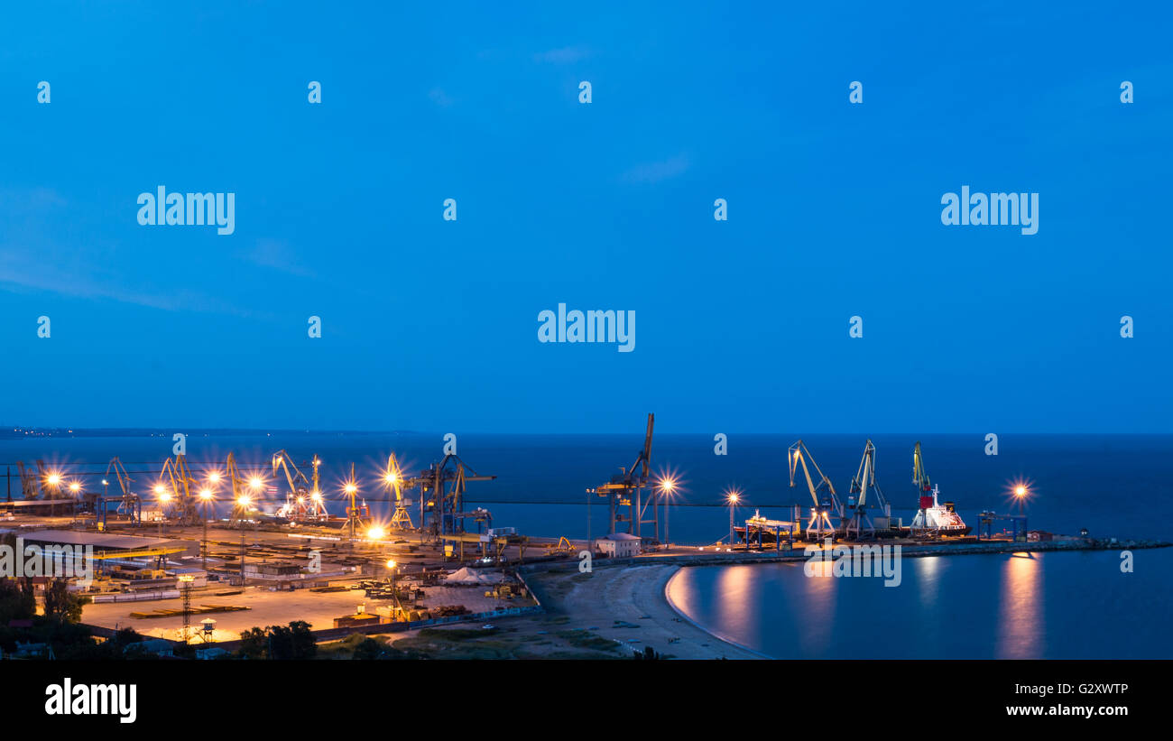 Mariupol sea hi-res stock photography and images - Alamy