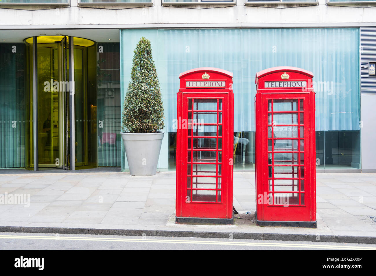Two Telephone Boxes High Resolution Stock Photography and Images - Alamy