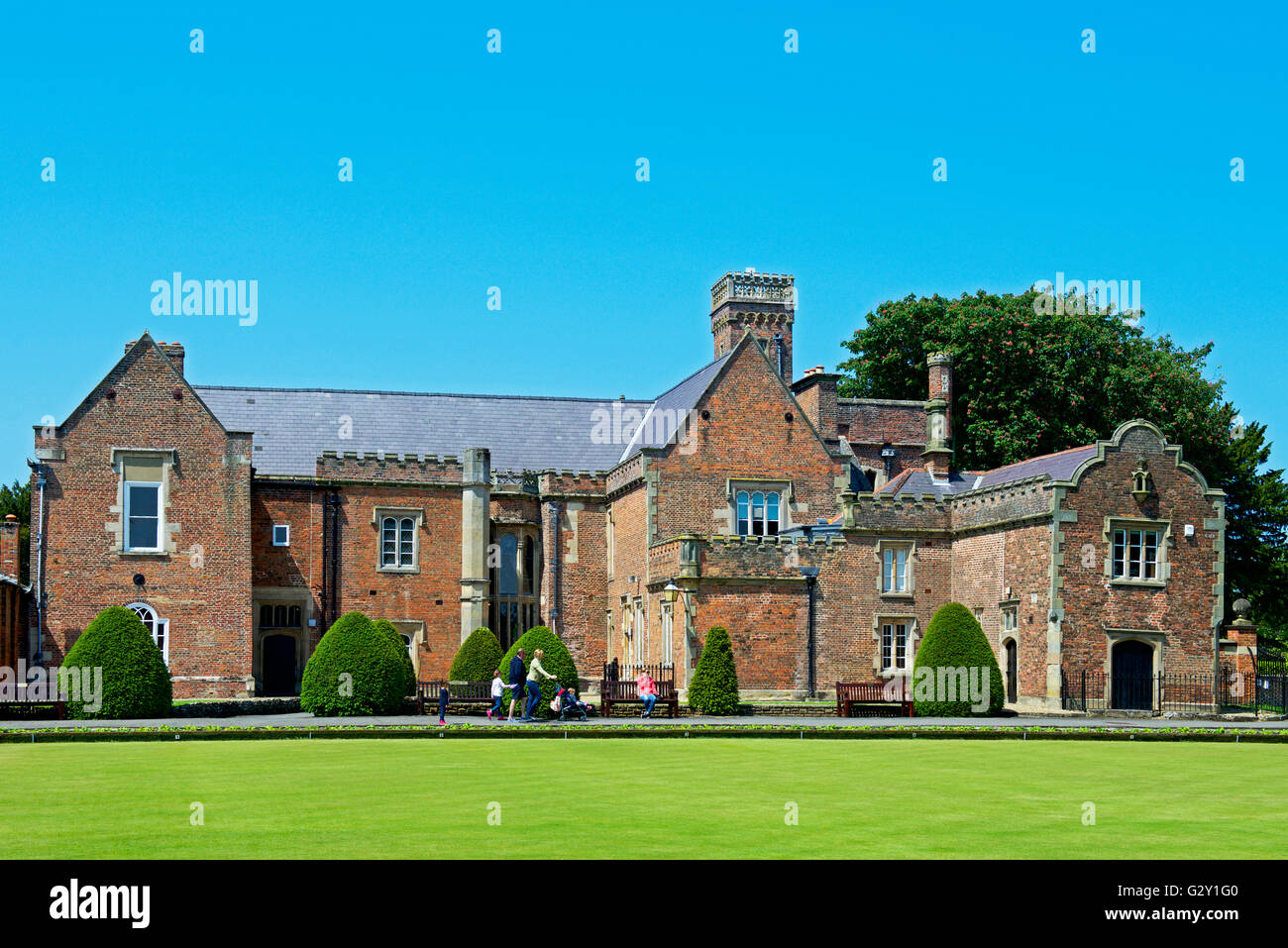 Spalding Ayscoughfee Hall High Resolution Stock Photography and Images ...