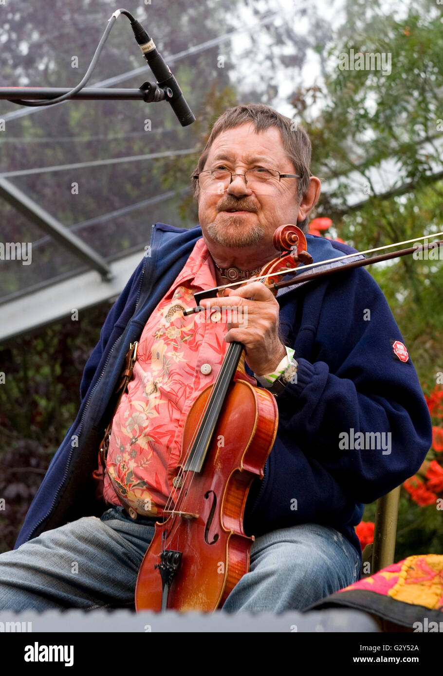 Dave swarbrick hi-res stock photography and images - Alamy