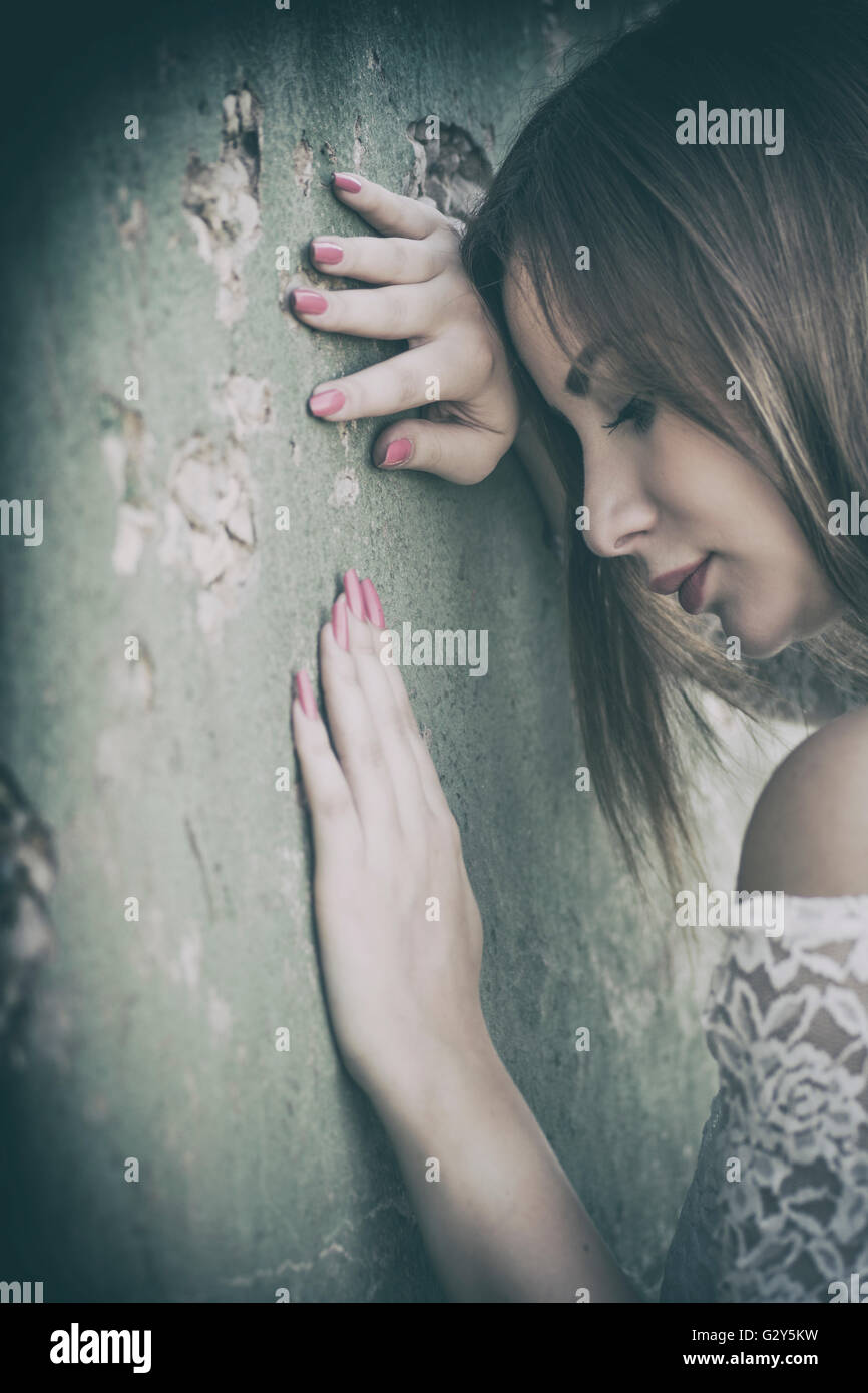Sad wall hi-res stock photography and images - Alamy