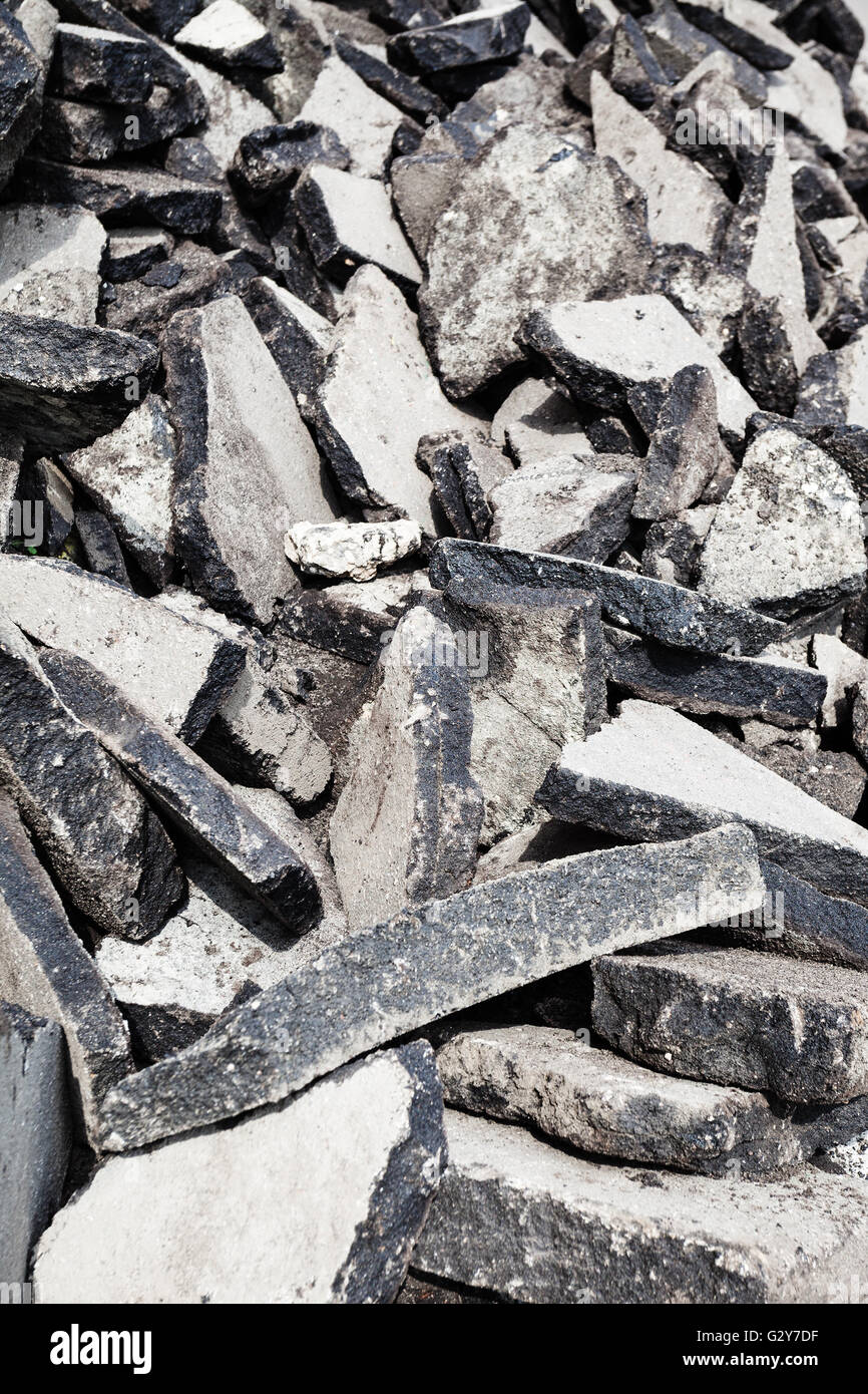 repair of road - many old used asphalt pieces close up Stock Photo - Alamy
