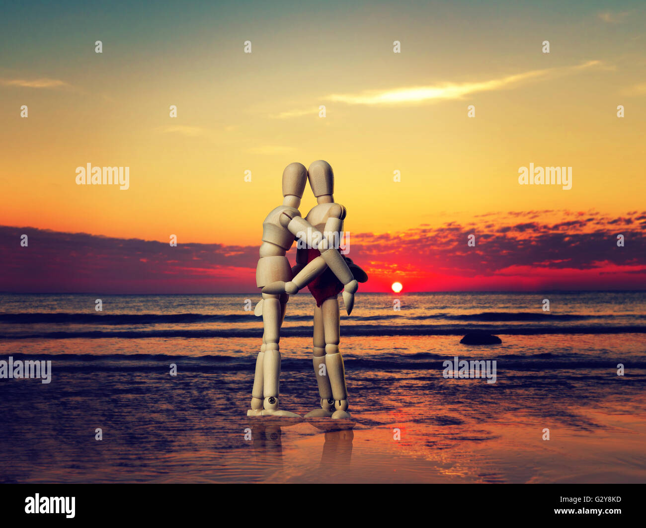 Embracing female figures hi-res stock photography and images - Alamy