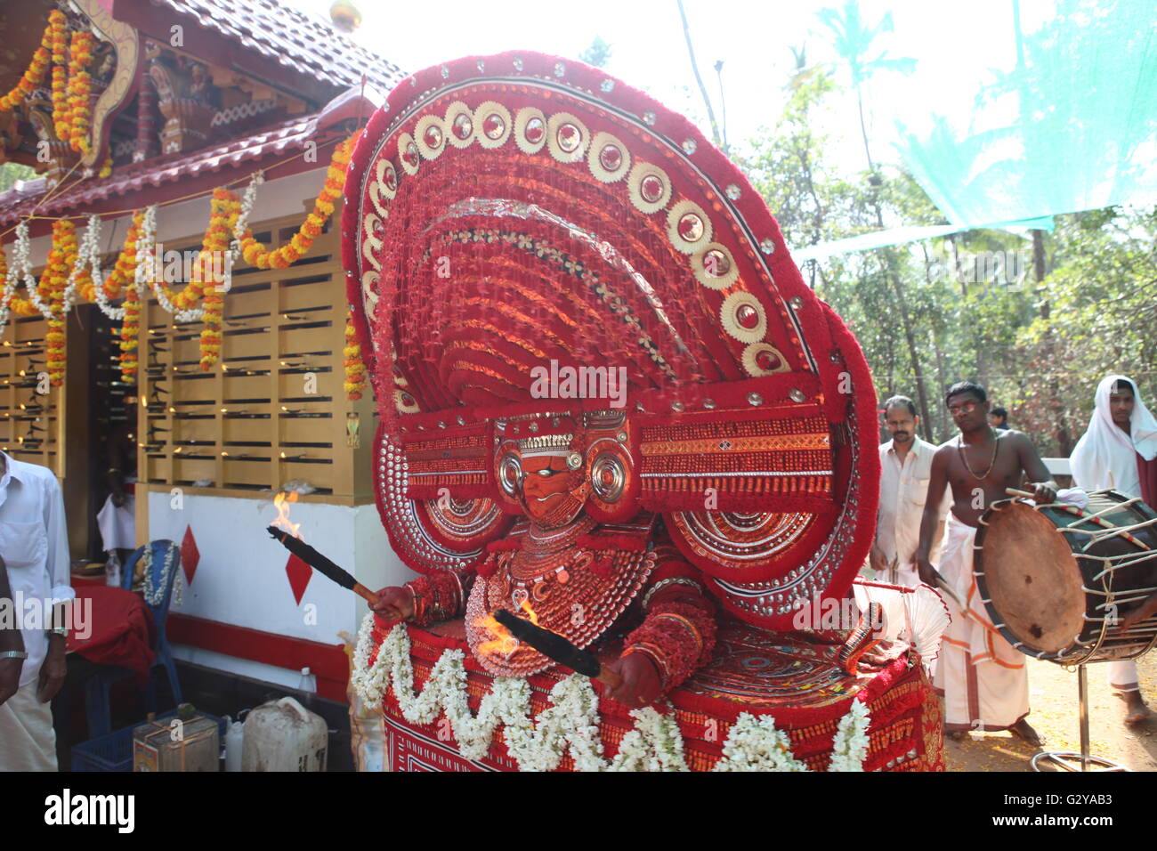 Thekkan Gulikan Theyyam