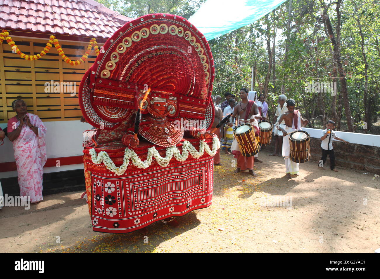 Muchilot bhagavathi hi-res stock photography and images - Alamy