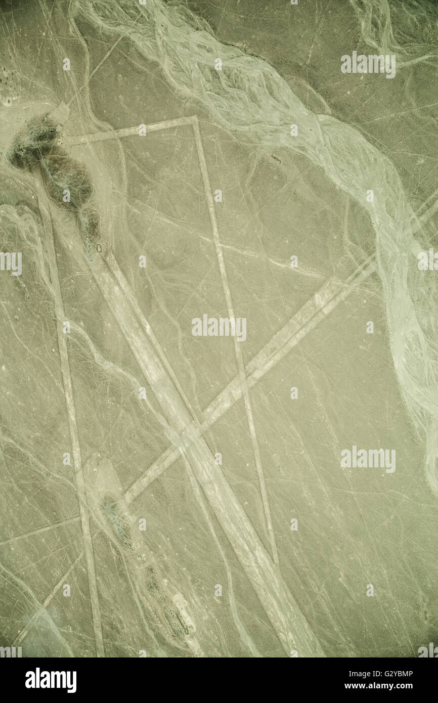 Mysterious Nazca lines on desert in Peru, South America Stock Photo - Alamy