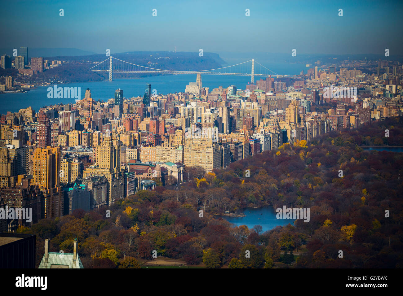 Nyc skyline autumn hi-res stock photography and images - Alamy